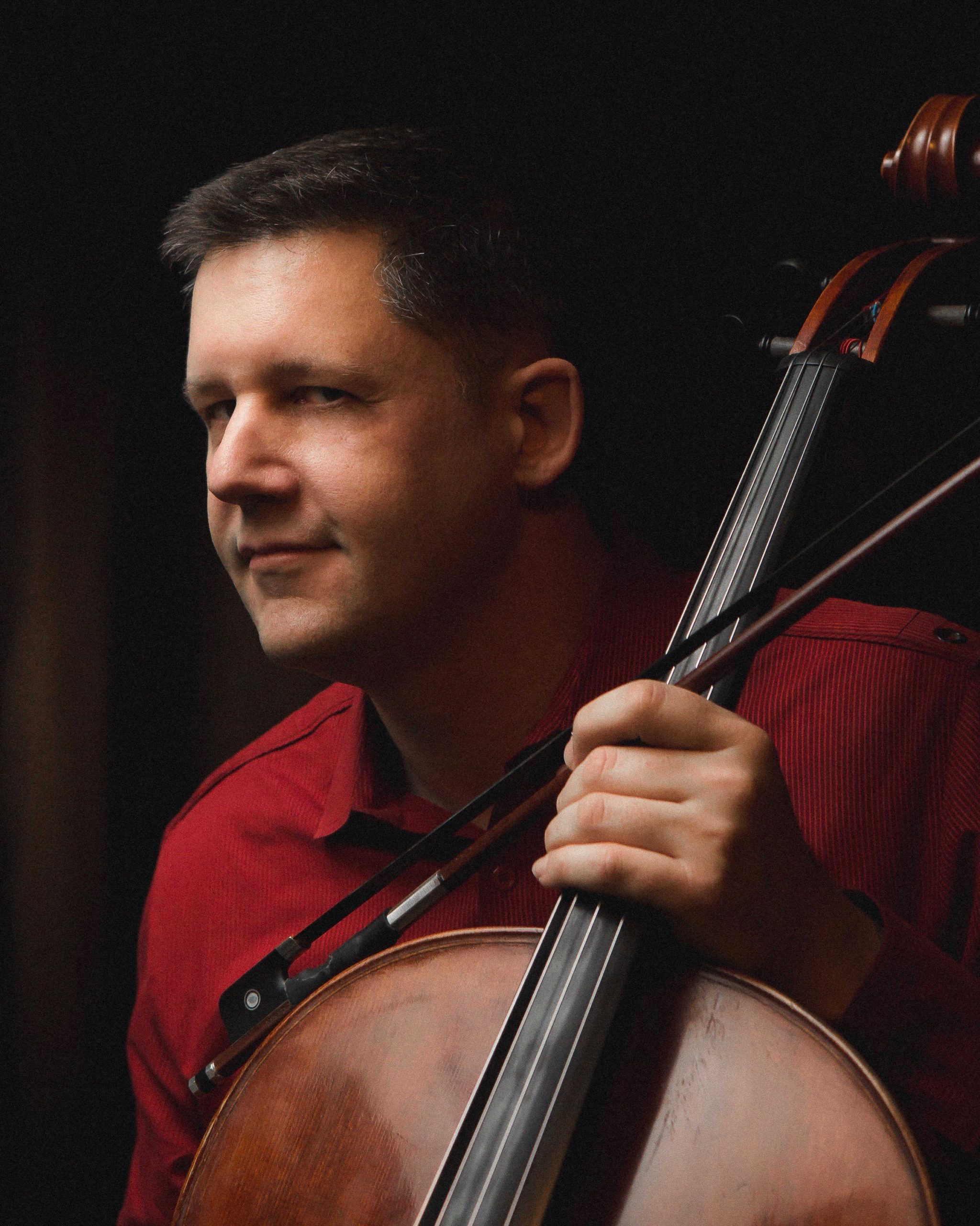 Nick Photinos, cello - New Music Chicago